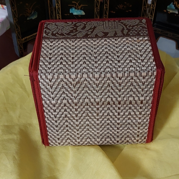 unknown | Accents | Natural Woven Reed Thai Tissue Box Silk Elephant ...